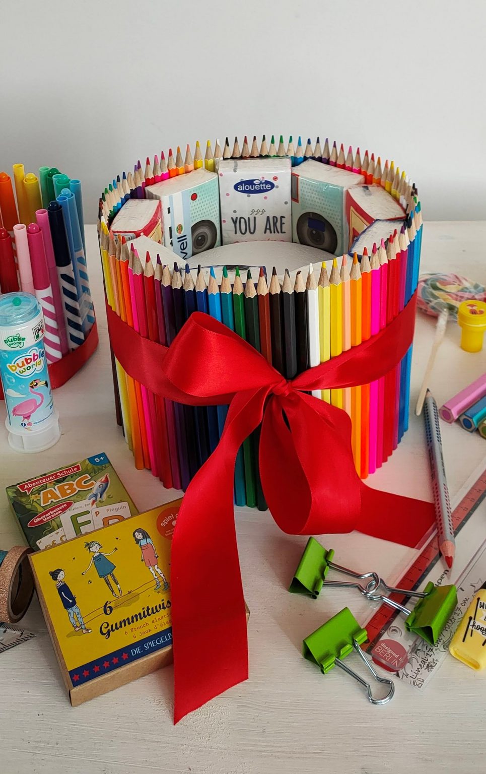 Stifte-Torte - eine Geschenkidee zum Schulanfang! - EinschulungsIdeen